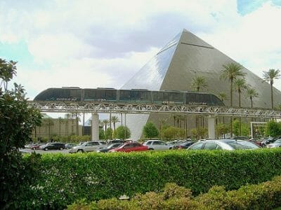 Las Vegas Tram System - 3 Free Monorails & Map to Help you Get Up ...